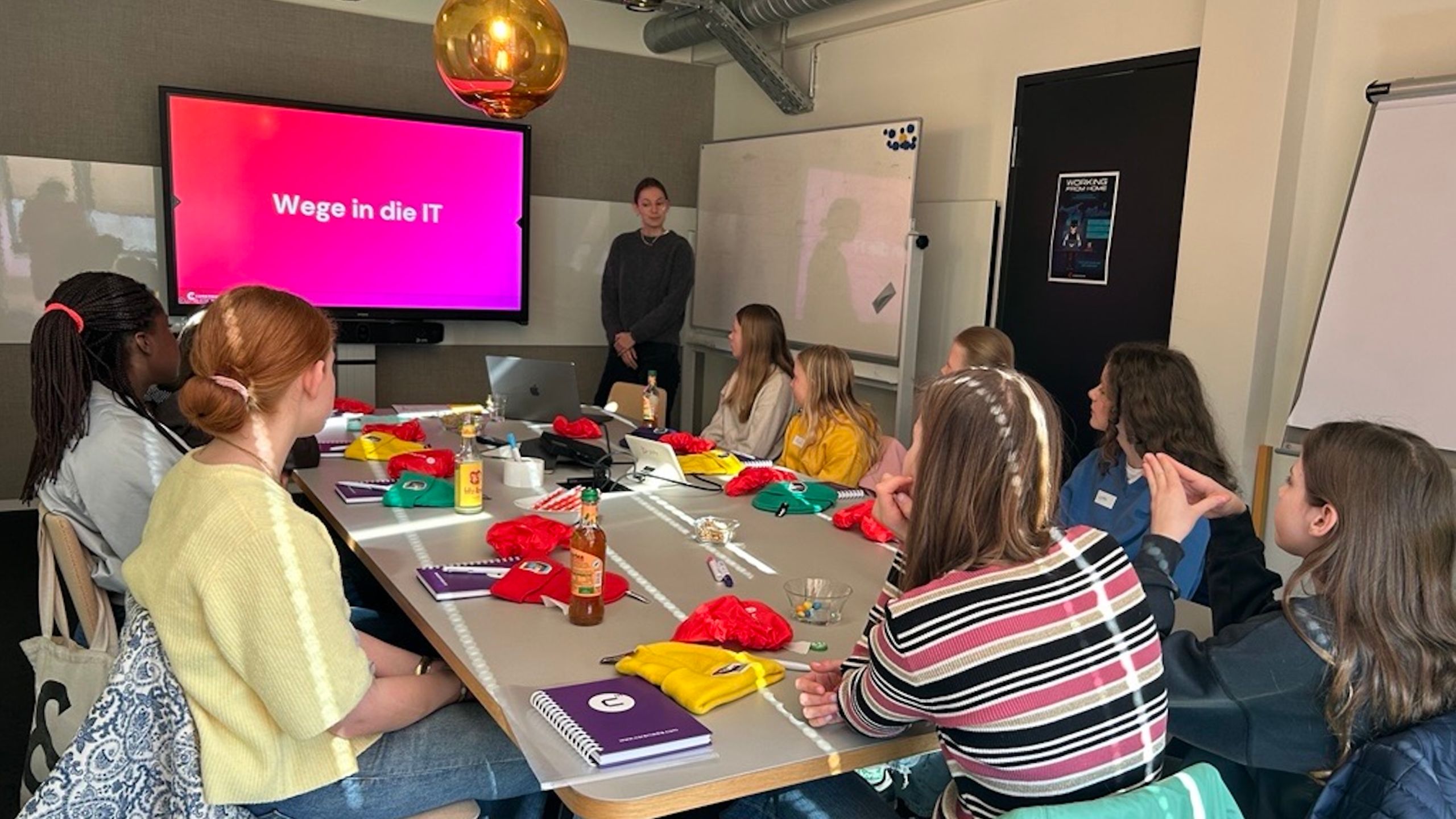 Empowering the next generation of women in tech: Celebrating Girls' Day ...